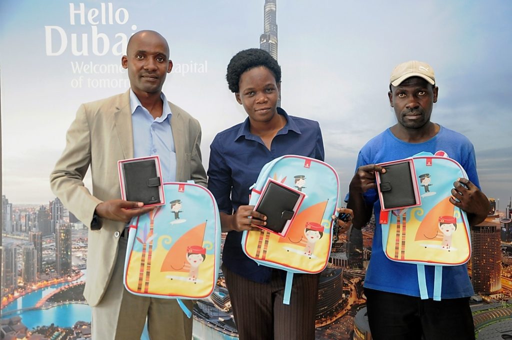 Emirates presents prizes to Ugandan winners of local competition ...