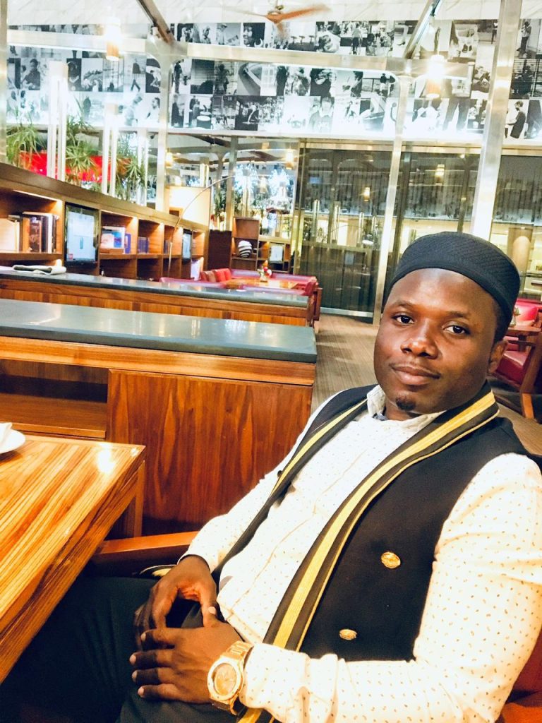 Katsha De’bank: A Young Entrepreneur with an extra ordinary career ...