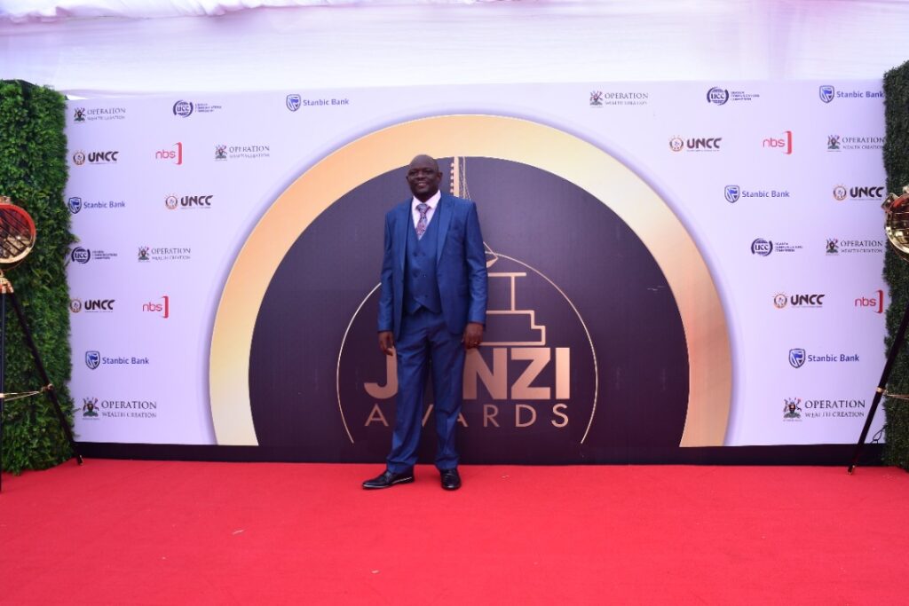 Photos: Pomp, Glitz and Glam as Janzi Awards ceremony kicks off ...